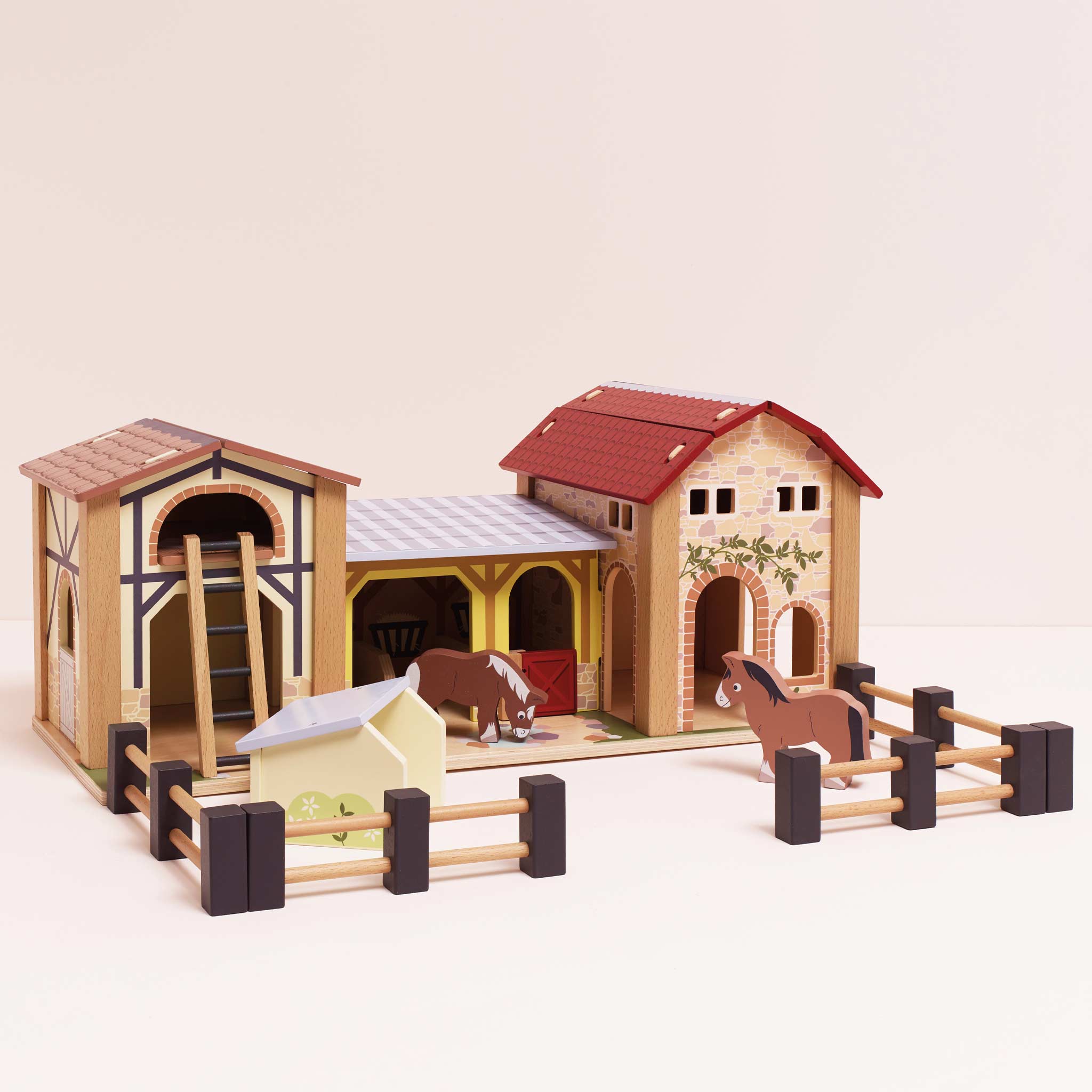 Wooden Farmyard Stables – Meri Meri UK